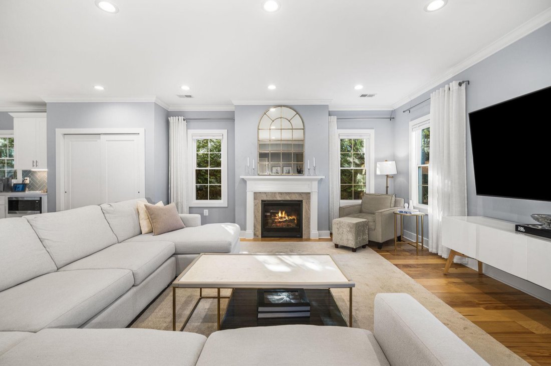 3209 Nottage Lane, Falls Church, Dans West Falls Church, Virginie ...