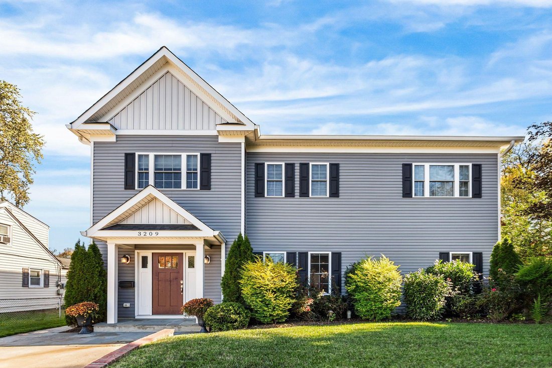 3209 Nottage Lane, Falls Church, Dans West Falls Church, Virginie ...