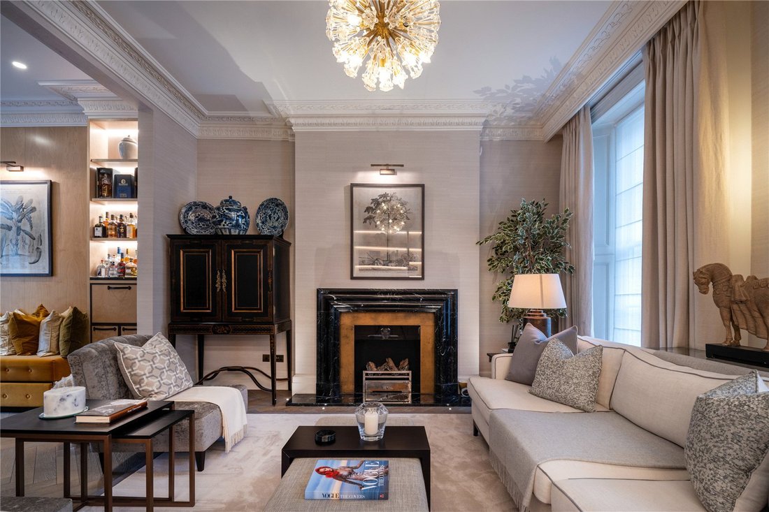 Albany Street, Regent's Park, London In London, England, United Kingdom ...