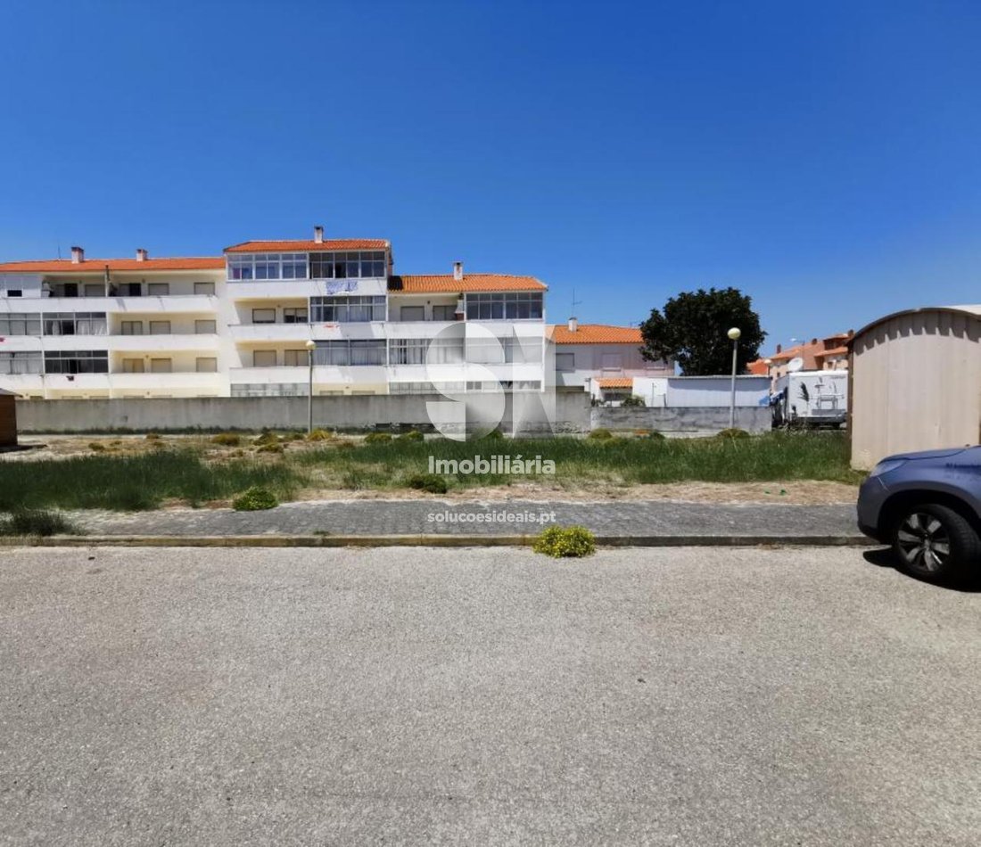 Peniche Terrenos En Atouguia Da Baleia, Distrito De Leiria, Portugal En ...