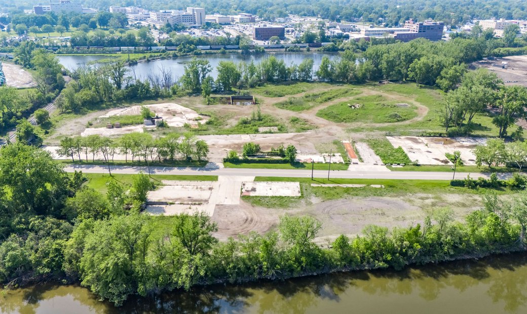 Mixed Use Vacant Land In Saginaw, Michigan, United States For Sale ...