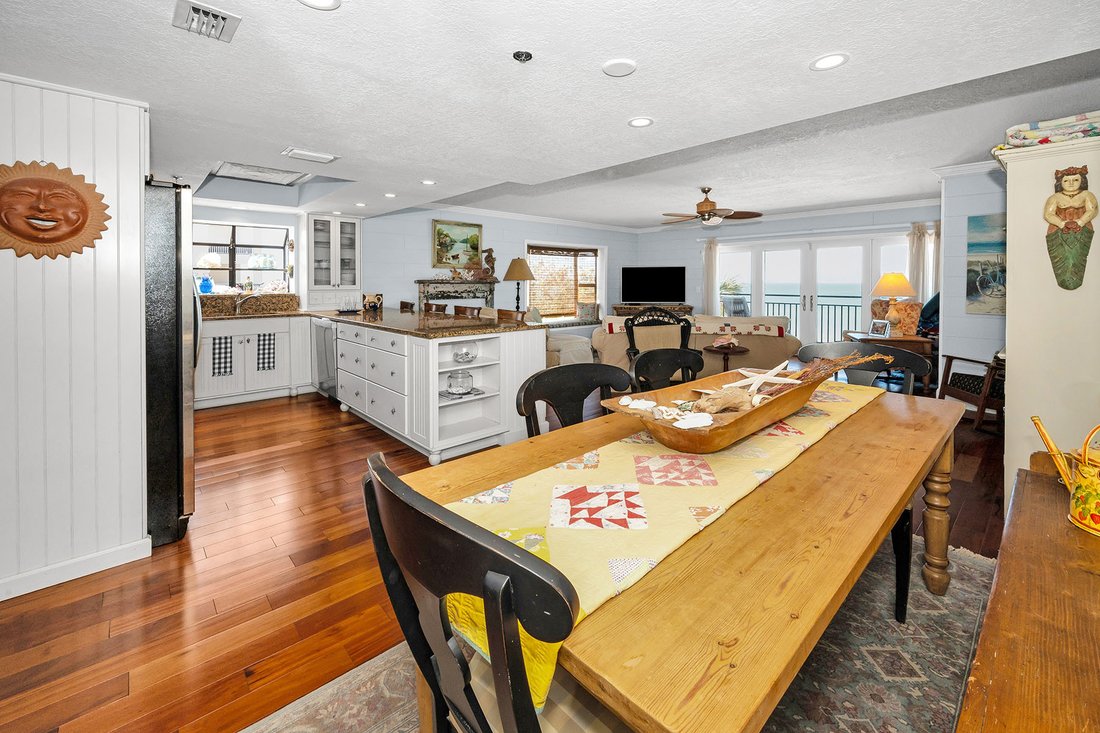 Beach Trail Villas A Condo En Indian Shores, Florida, Estados Unidos En ...