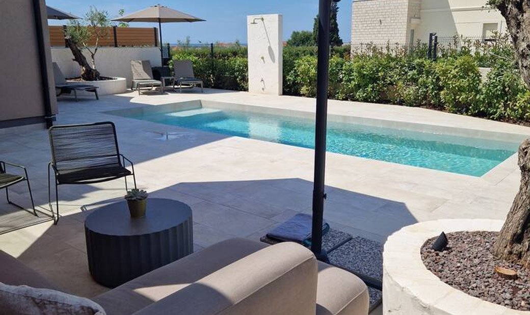 Apartment With Heated Pool And Covered Summer In Porec, Istria County ...