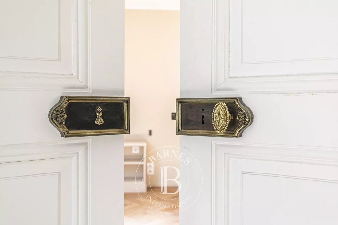 Exclusive – Paris 7 – Barbet De Jouy / Babylone In Paris, île De France ...