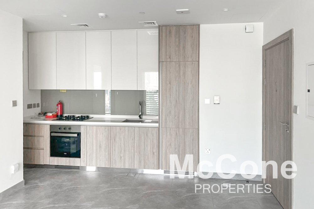 Hot Deal | Burj Khalifa View | Prime In Dubai, Dubai, United Arab ...