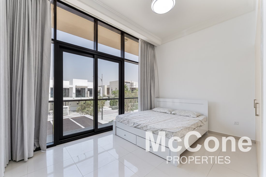 Landscaped | Modern | Spacious Layout In Dubai, Dubai, United Arab ...