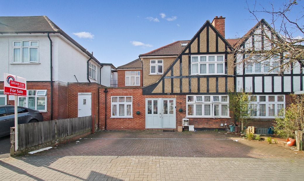 Churchill Avenue, Harrow Dans Harrow, Angleterre, Royaume Uni à Vendre ...
