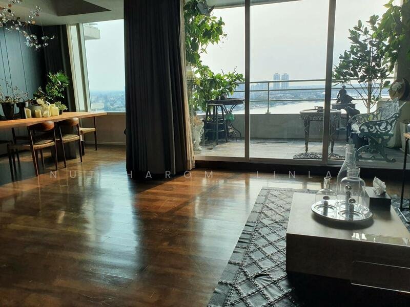 Watermark Chaophraya, Bangkok En Bang Lamphu Lang, Bangkok, Tailandia ...