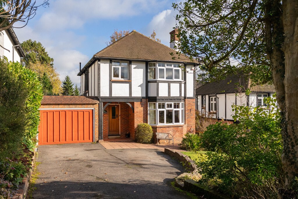 Glenwood, Dorking, Rh5 In Dorking, England, United Kingdom For Sale ...