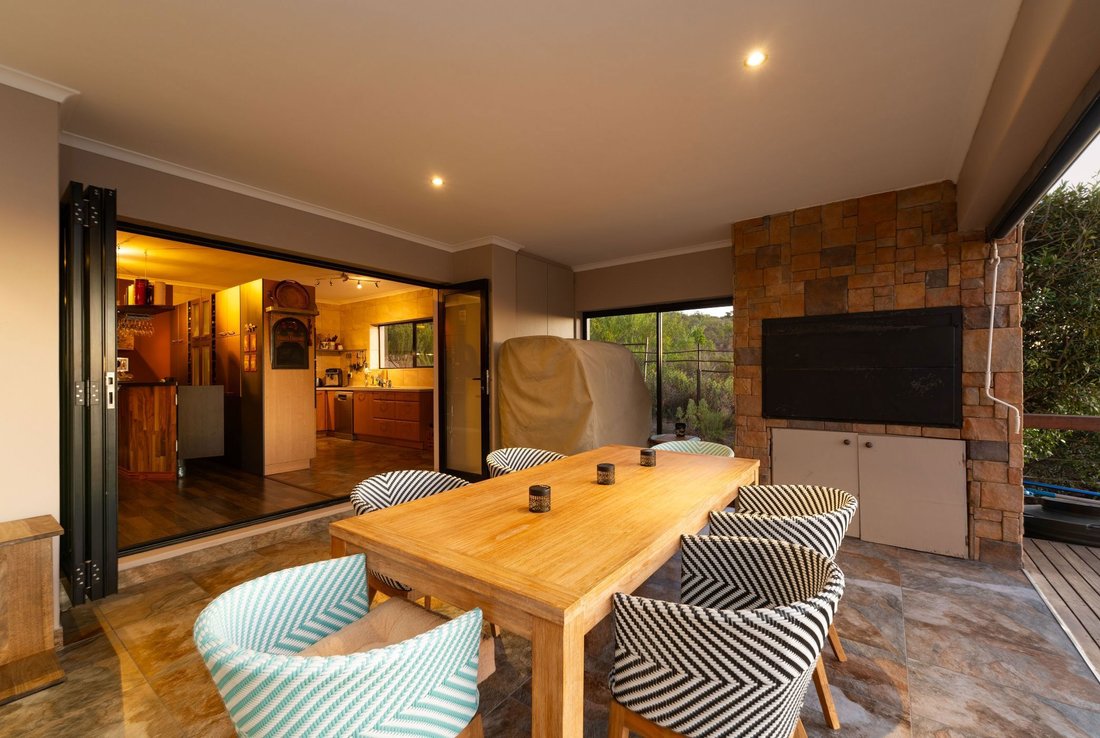 Live Where Nature Leads. Luxury In Cape Town, Western Cape, South ...