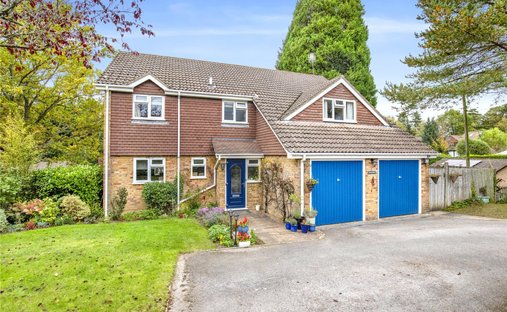 Real Estate Listings by Seymours Group Limited - United Kingdom ...