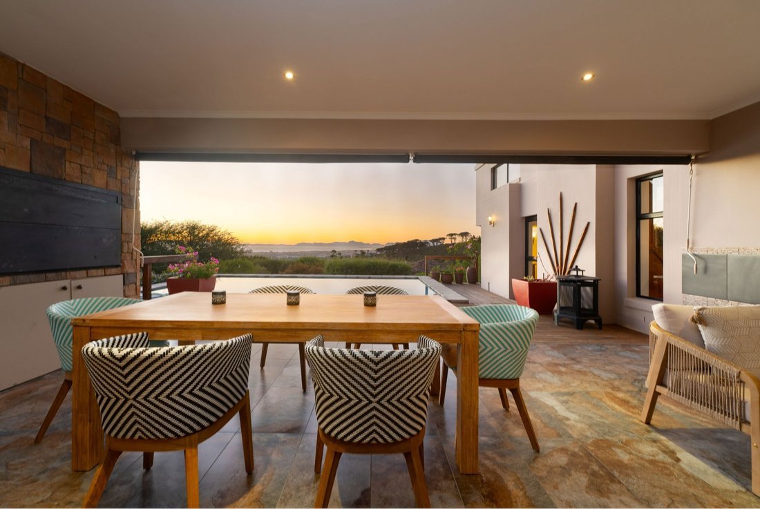 Lebe, Wohin Die Natur Führt. Luxuriöses In Kapstadt, Westkap, Südafrika ...