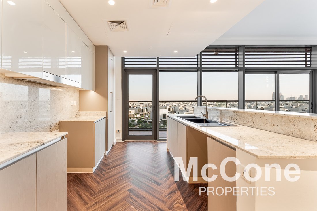 Maids Room | Corner Unit | Refurbished | In Dubai, Dubai, United Arab ...