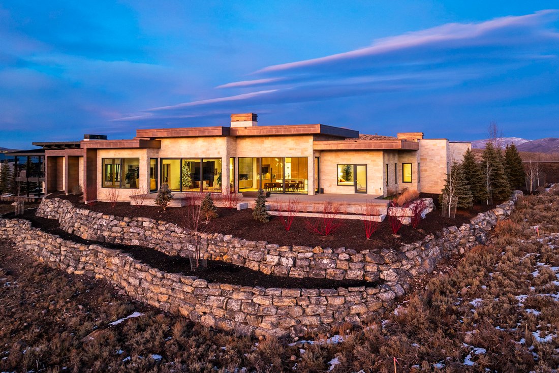 Single Level Luxury Living: New Const. With In Park City, Utah, United ...
