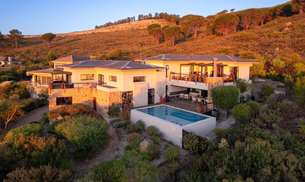 Live Where Nature Leads. Luxury In Cape Town, Western Cape, South ...