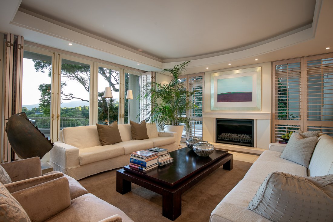 Vista Manor Spectacular View Led In Cape Town, Western Cape, South ...