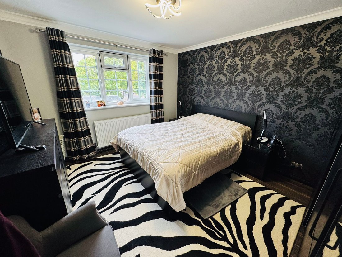 Rushdene Crescent, Northolt In Northolt, England, United Kingdom For ...