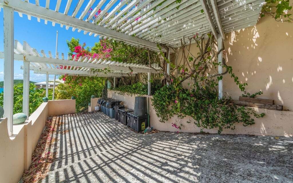 5 Bedrooms Single Family In Charlotte Amalie, St. Thomas, U.S. Virgin ...