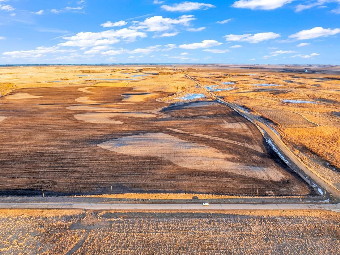 Farm And Agriculture Spirit Lake In Arnolds Park, Iowa, United States ...