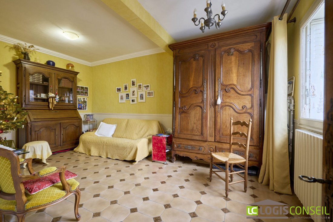 Châtillon Ancienne In Châtillon, île De France, France For Sale (16942100)