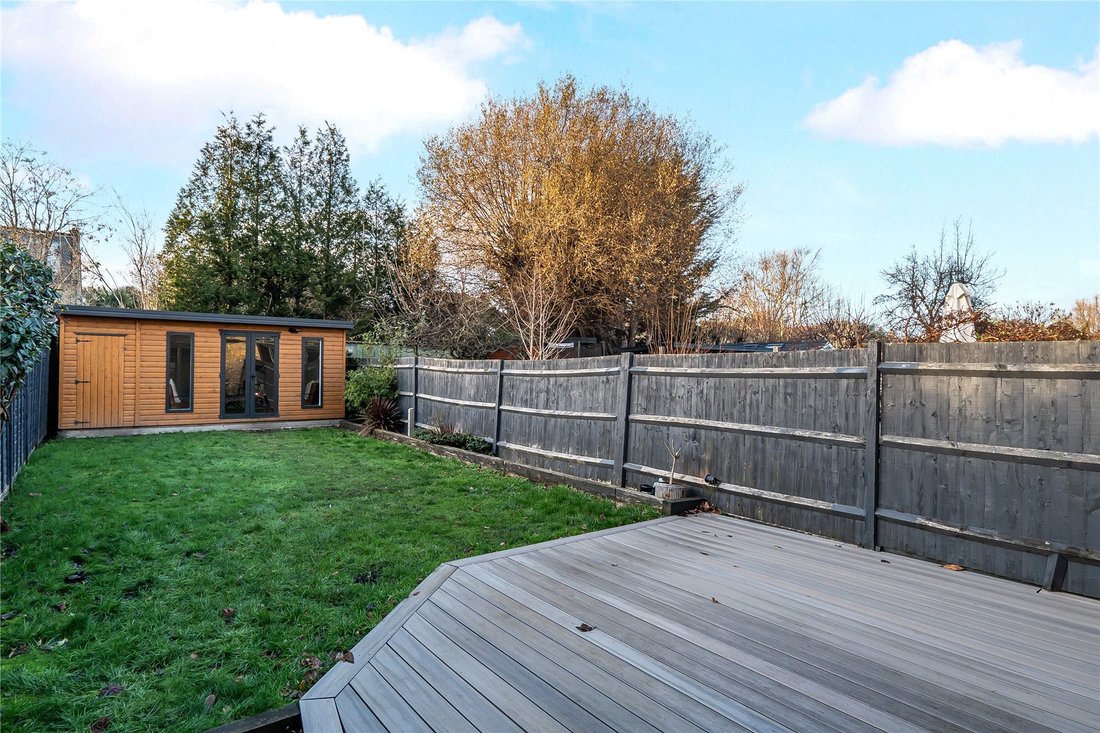 Cotterill Road, Surbiton, Kt6 En Surbiton, Inglaterra, Reino Unido En ...