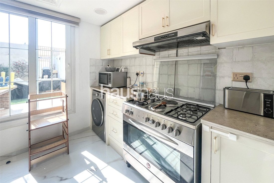 Single Row | Upgraded | Extra Maids Room In Dubai, Dubai, United Arab ...