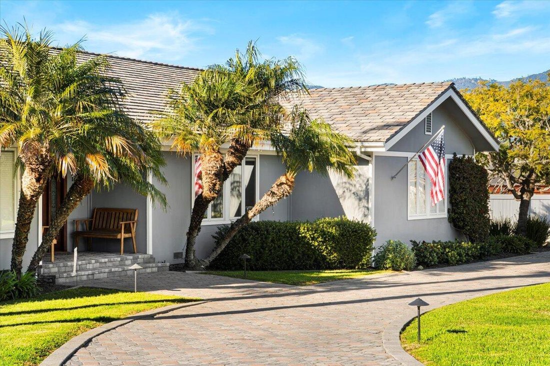 Single Family Residence In Santa In Santa Barbara, California, United ...