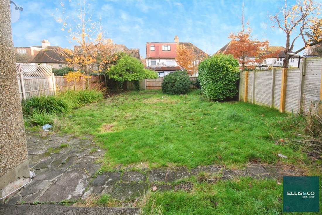 House Hendon In London, England, United Kingdom For Sale (16939592)