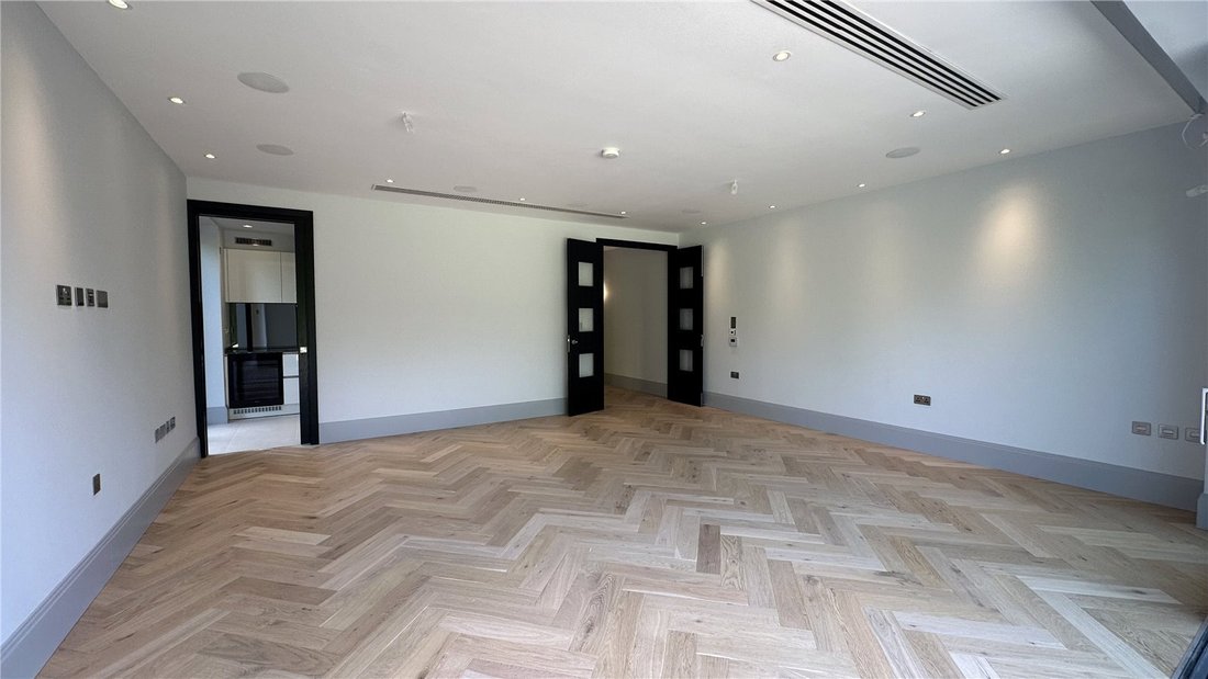 Knightwood Court Cockfosters Road, Dans Acton, Angleterre, Royaume Uni ...