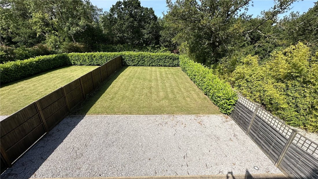 Knightwood Court Cockfosters Road, Dans Acton, Angleterre, Royaume Uni ...