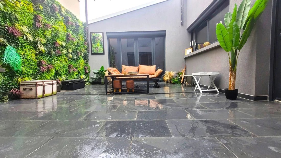 Suresnes House In Suresnes, île De France, France For Sale (16942198)