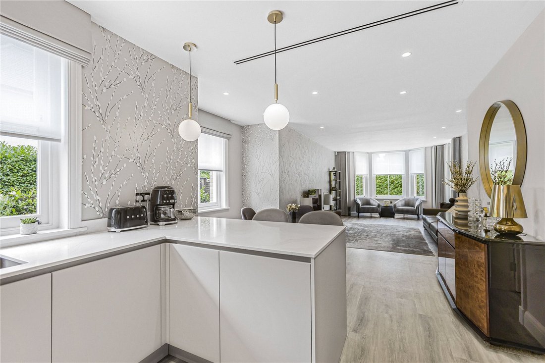 Camlet Way, Hadley Wood In London, England, United Kingdom For Sale ...