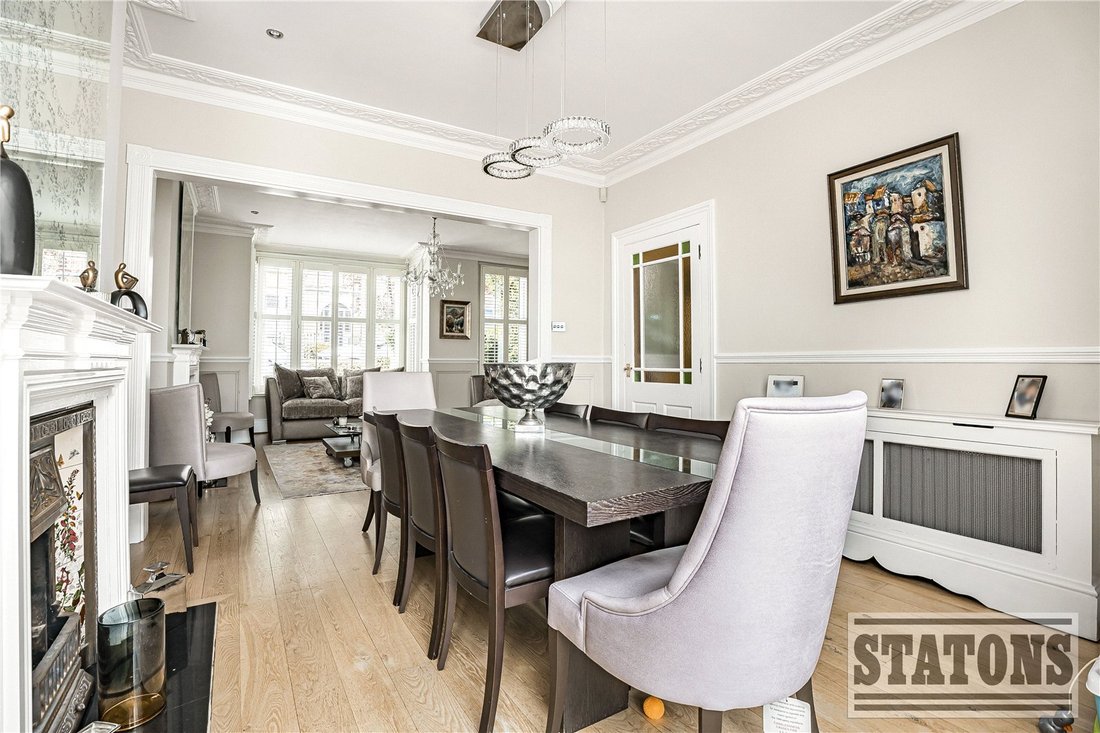 Hadley Road, New Barnet In New Barnet, England, United Kingdom For Sale ...