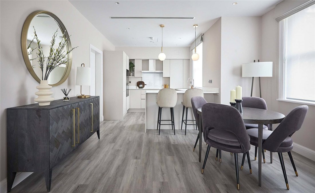 Camlet Way, Hadley Wood In London, England, United Kingdom For Sale ...