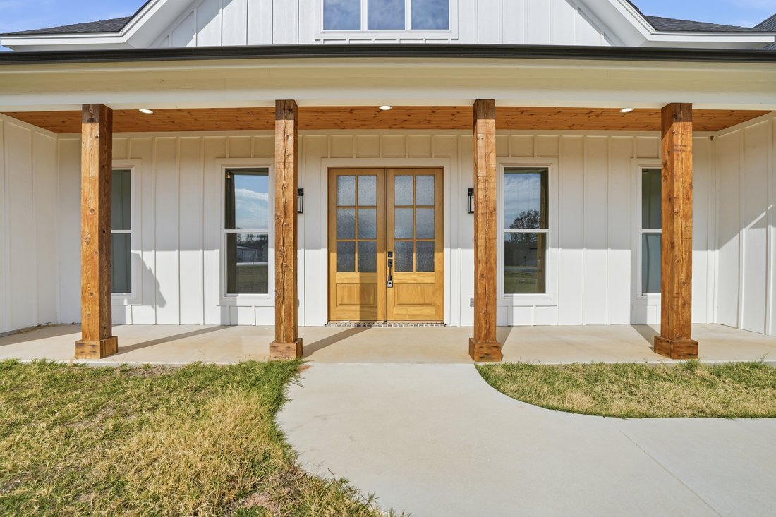 1081 Paradise Parkway, Poolville, Tx, 76487 In Poolville, Texas, United ...