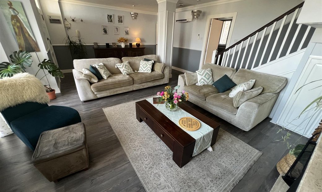Beautiful 4 Bedroom Apartment In Sunset Close, In Gibraltar, Gibraltar ...