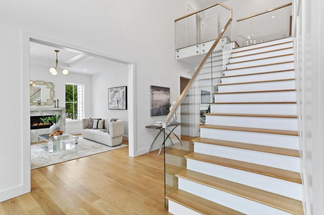 A Masterfully Crafted Modern Estate In In Westport, Connecticut, United ...