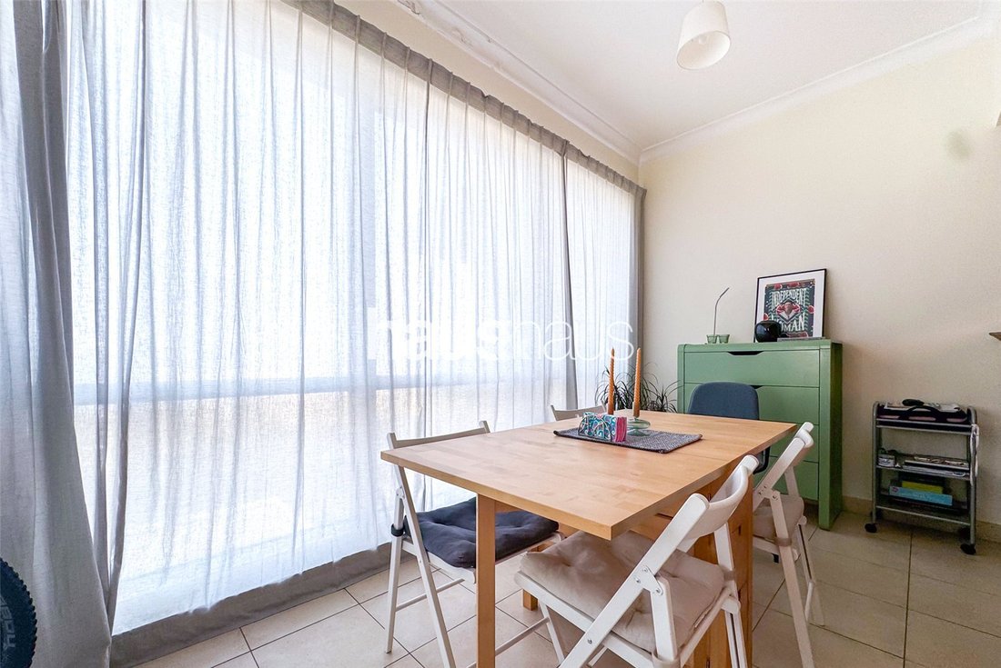 Étage élevé | Vue Sur Le Golf Et Le Dans Dubaï, Dubaï, émirats Arabes ...