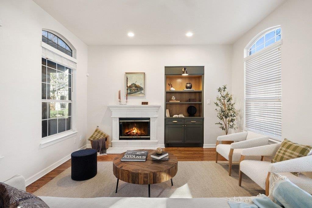 Single Family Residence In Austin In Austin, Texas, United States For ...