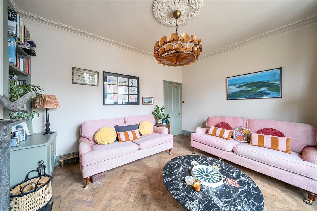 Tetherdown, London In London, England, United Kingdom For Sale (16946805)