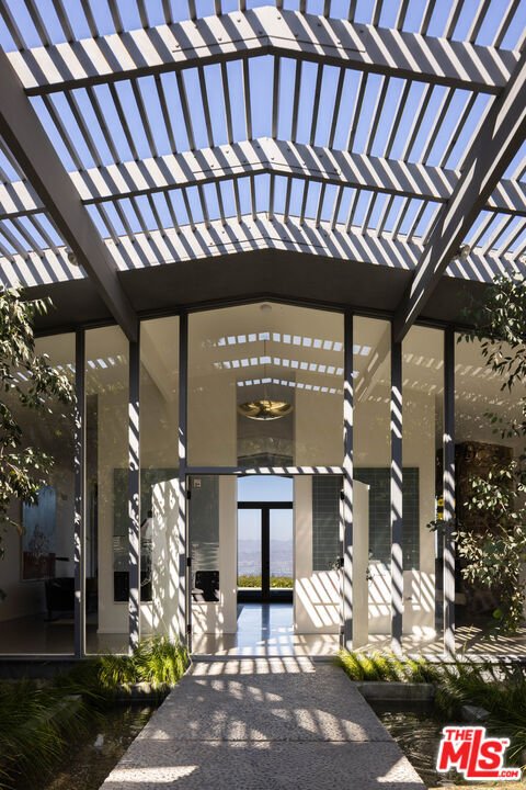 8559 Edwin Dr Sunset Strip / In Los Angeles, California, United States ...