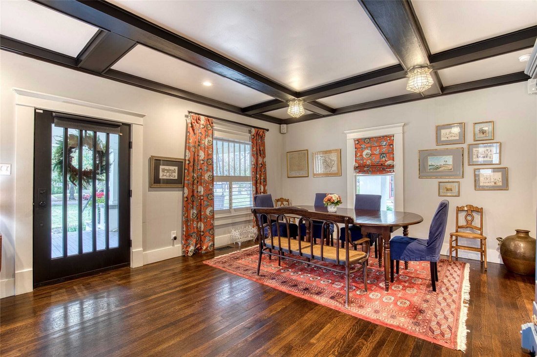 Sorgfältiger Luxus, Verpackt In Einer In Dallas, Texas, Vereinigte ...