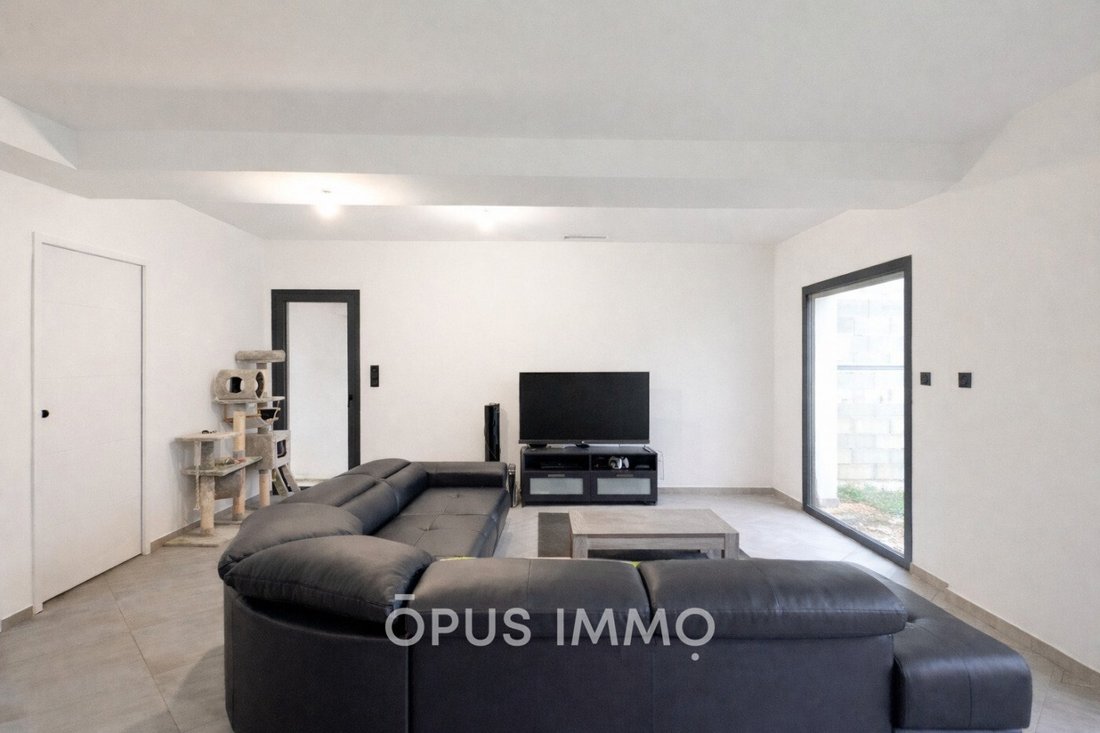 Sale House Vergeze, 135m² 4 Rooms 470,000€ With In Vergèze, Occitanie ...