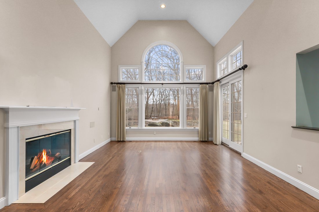 18 Shelley Lane In Harrison, New York, United States For Sale (16946354)