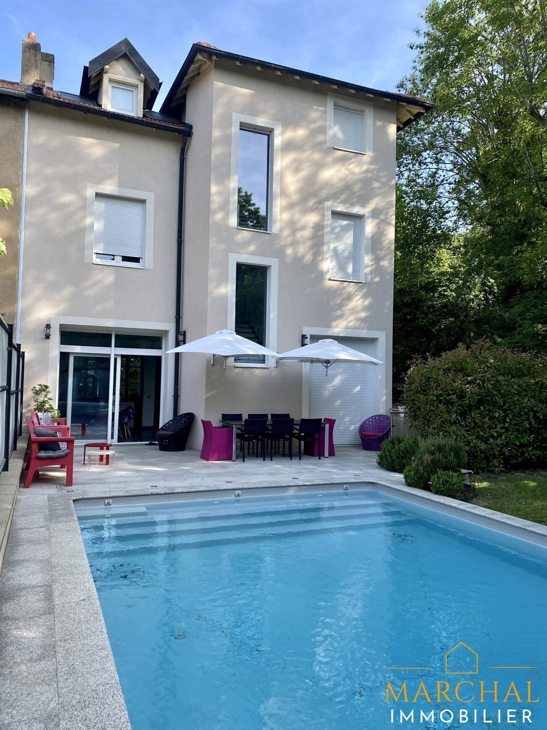 Montigny Lès Metz Bourgeoise Dans Montigny Lès Metz, Grand Est, France ...