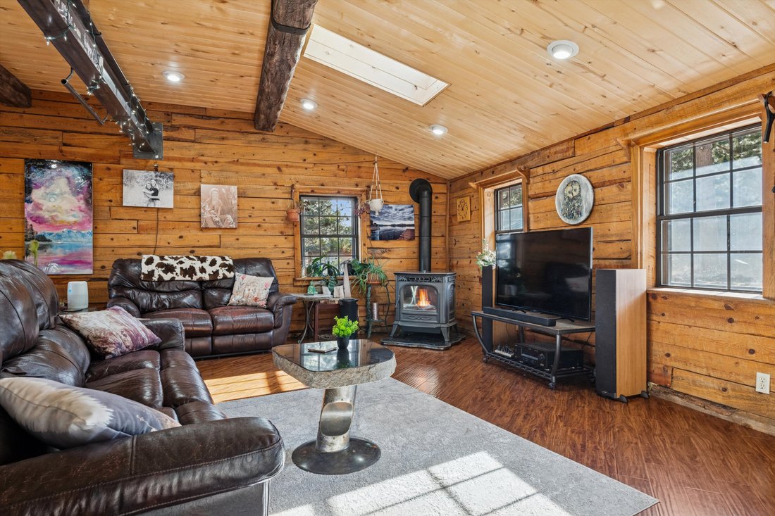 Serene Mountain Retreat Nestled On 2.8 In Livermore, Colorado, United ...