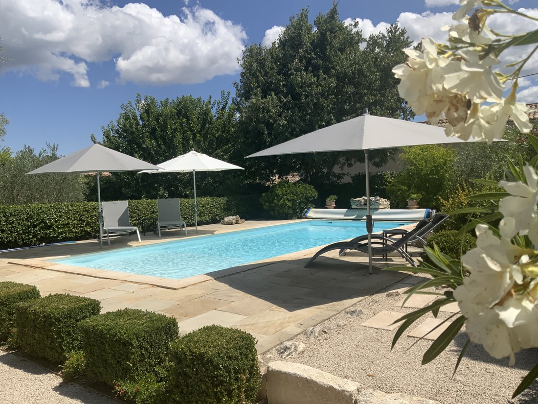 4 Km From Uzès, Quiet Villa With Swimming Pool. In Uzès, Occitanie ...