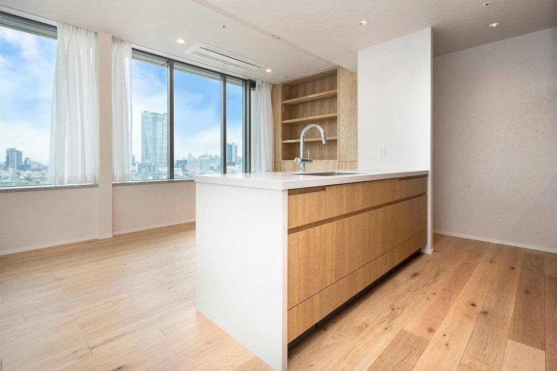 Park Court Azabujuban The Tower In Minato City, Tokyo, Japan For Sale ...