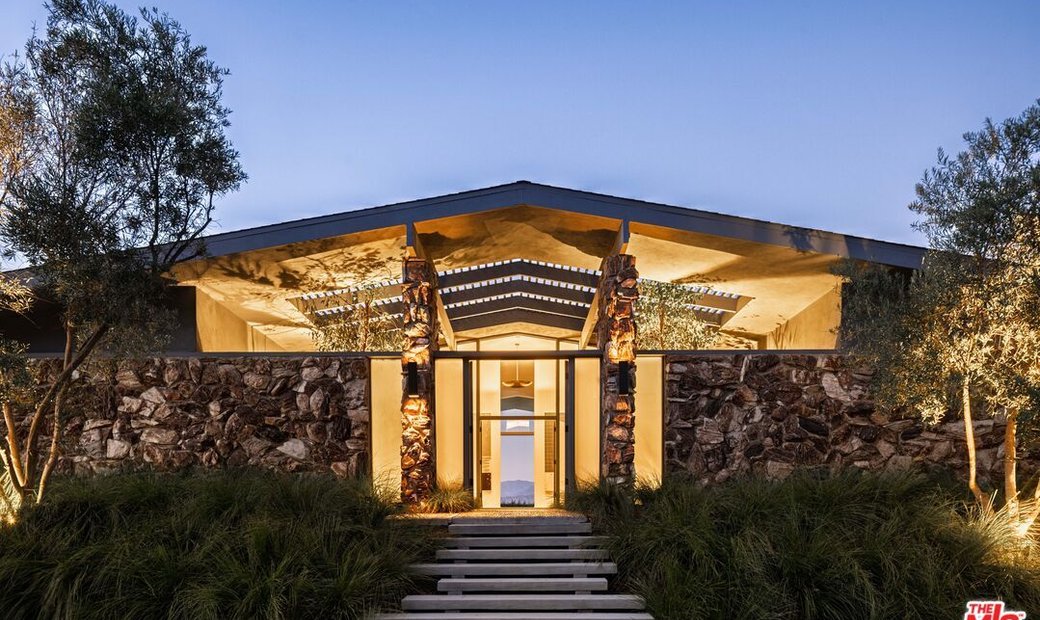 8559 Edwin Dr Sunset Strip / In Los Angeles, California, United States ...