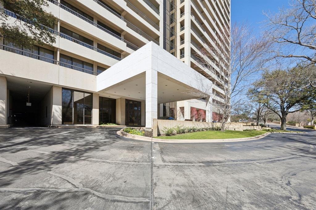 Condominium In Dallas In Dallas, Texas, United States For Sale (16953644)